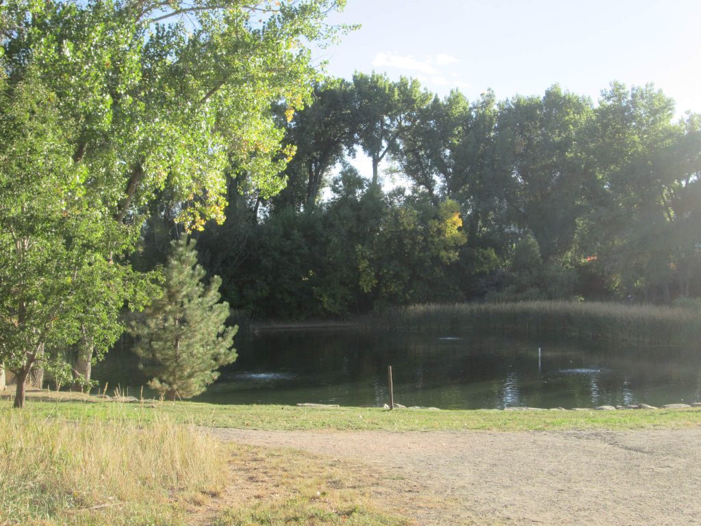 Hiking the High Line Canal from Mile 15 to 10 - Denver By Foot