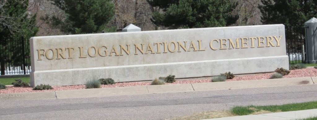 A Peaceful and Conservative Urban Hike through Fort Logan - Denver By Foot