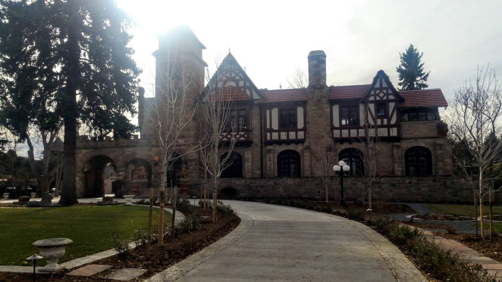 Castles, Moats and Charm Catch Your Spirit on This Urban Hike Through ...